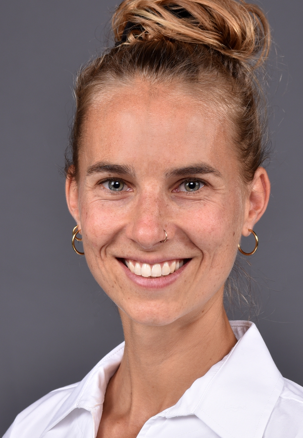 Nadine Siegrist - PHYSIOZENTRUM